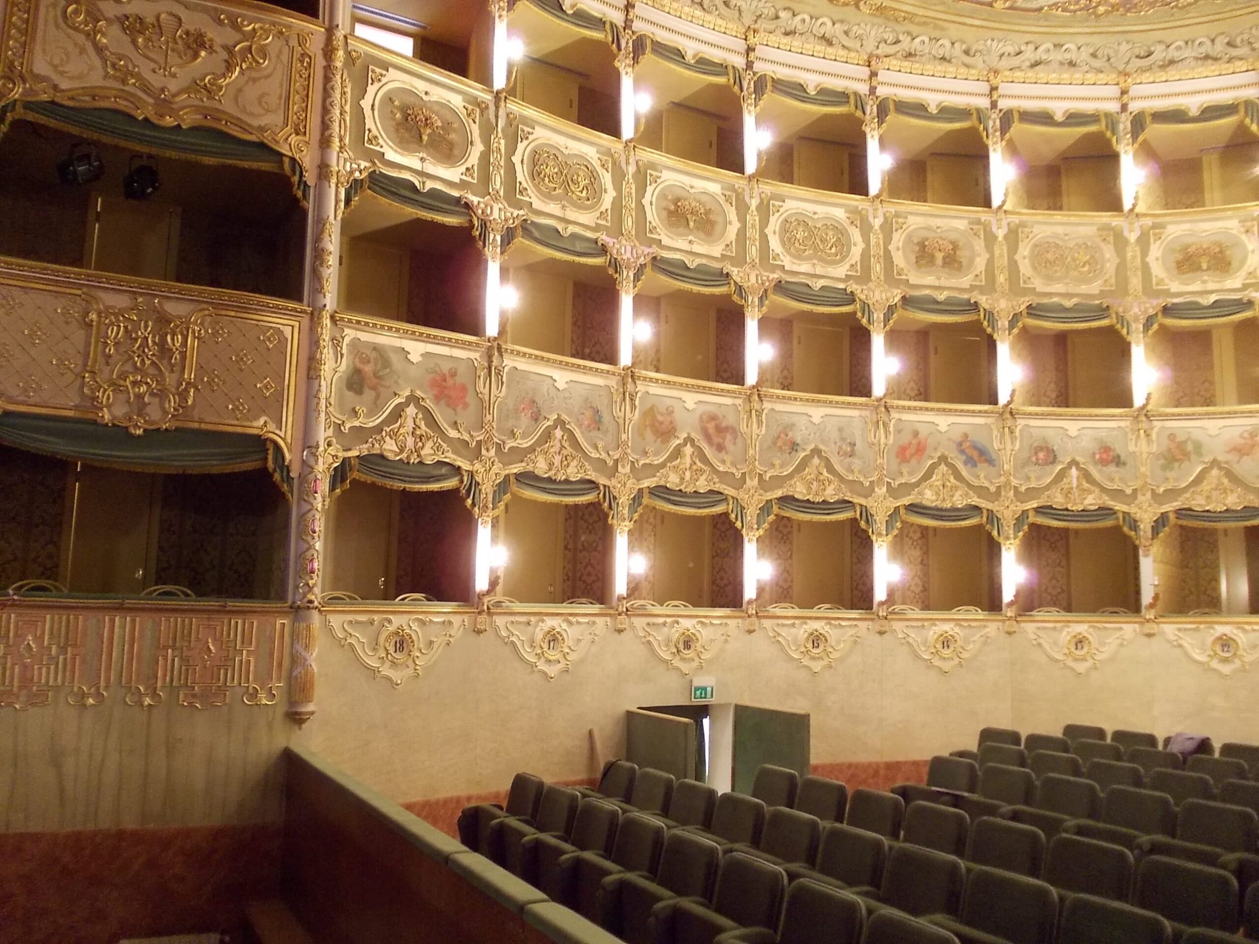 TEATRO SOCIALE EUGENIO BALZAN – Cinearredo